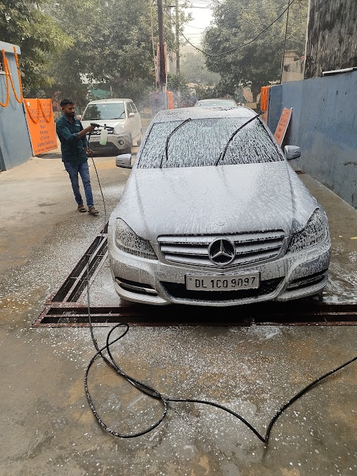 Namaste Garage – Best Car Wash in Shakti Khand III, Indirapuram